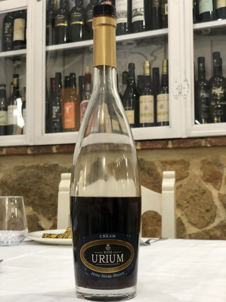 Urium clásico Cream | Urium - Restaurante Avante Claro
